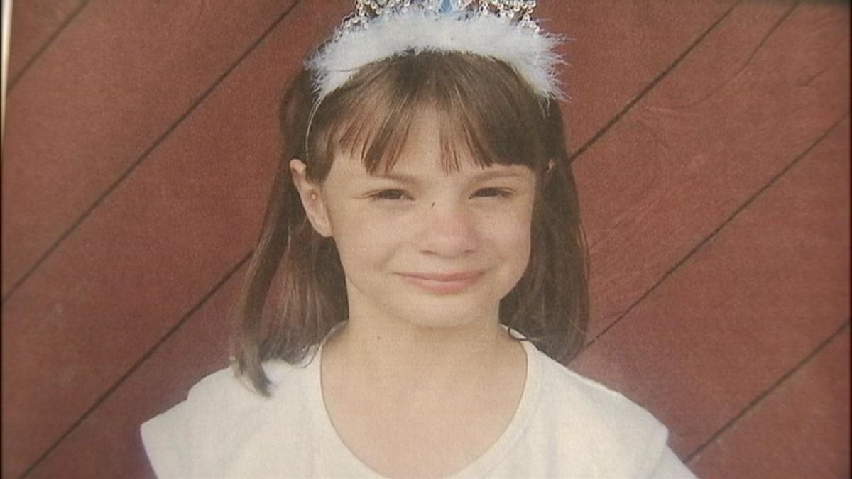 Judge grants defense more time to sort through 'mountain of evidence ...